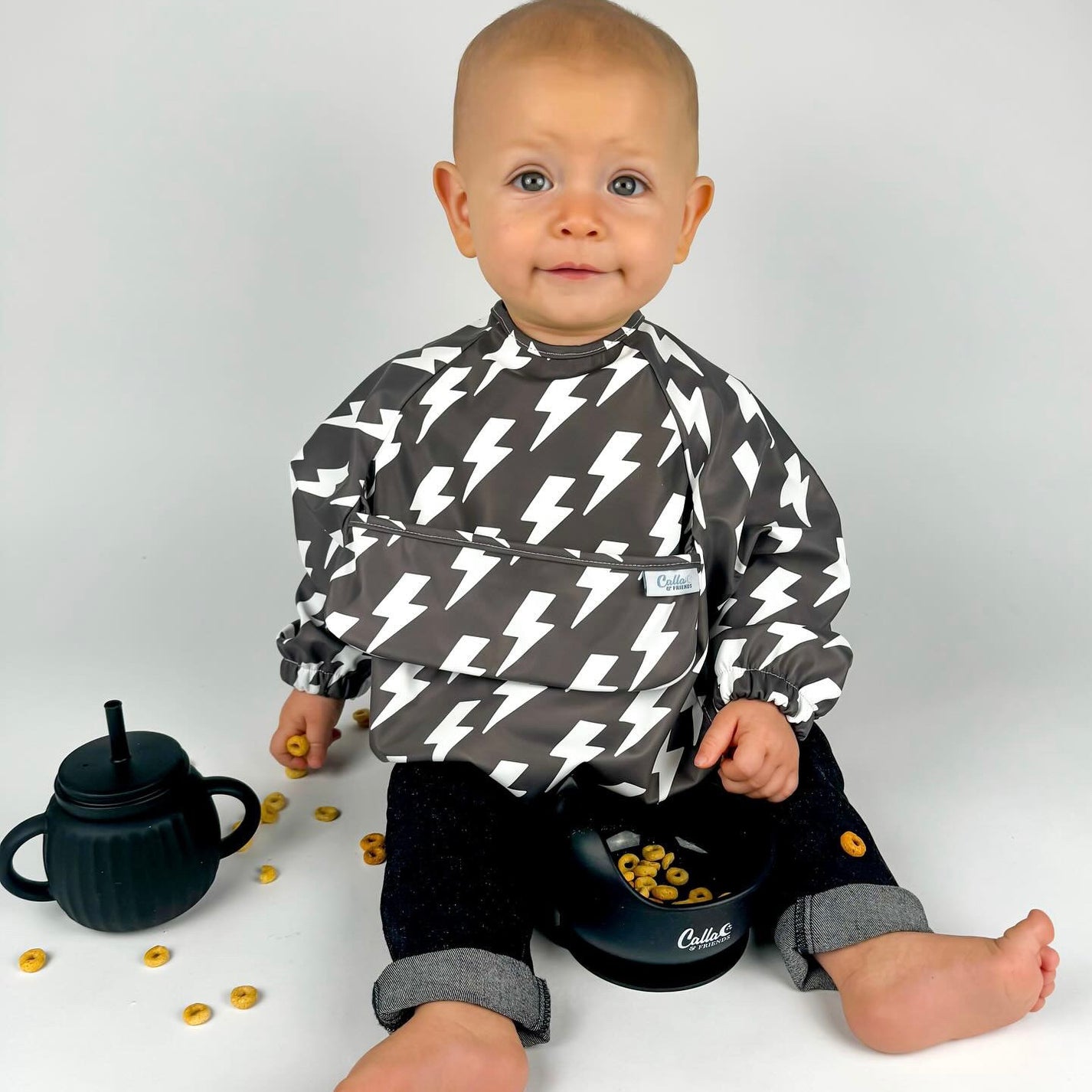 The Grayson Long Sleeve Bib - Lightning Bolts – Calla and Friends